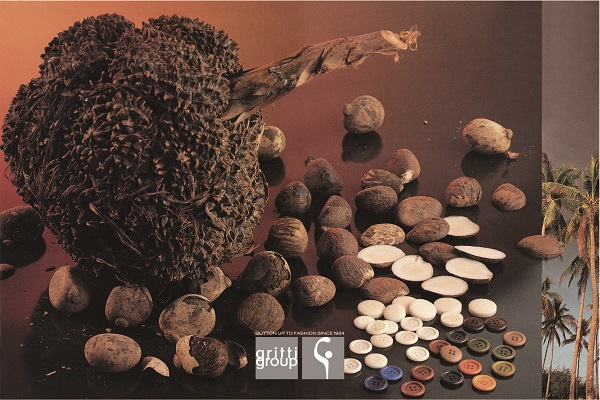 Corozo buttons and accessories